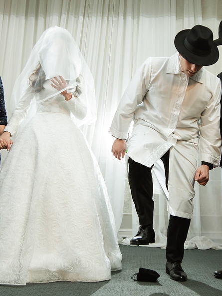 Beraishis - Â Marriage Medicine - Cross-Currents